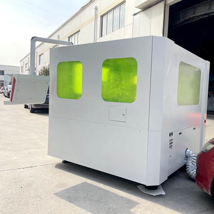 Small Fiber Laser Cutting Machine For Metal Sheet - bstlaser