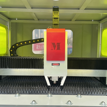 Small Fiber Laser Cutting Machine For Metal Sheet - bstlaser